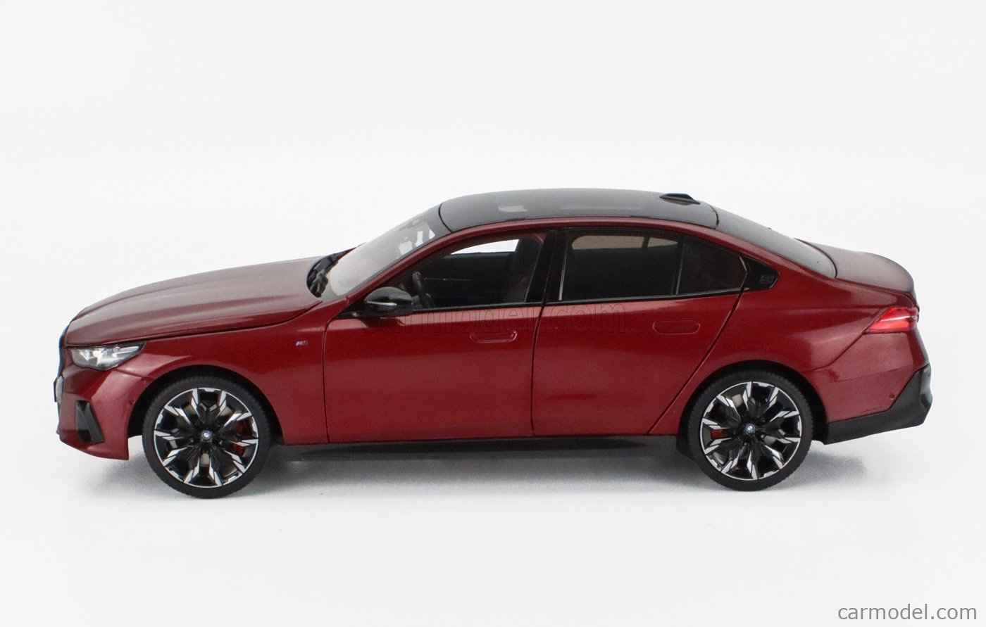 MINICHAMPS 80435B319C1 Scale 1/18 | BMW 5-SERIES i5 M50 (G60) 2023 ...