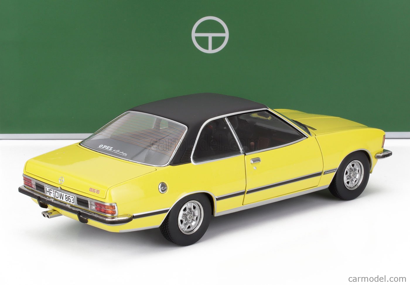 TOURING MODELCARS 18048003 Scale 1/18 | OPEL COMMODORE B GS/E COUPE ...