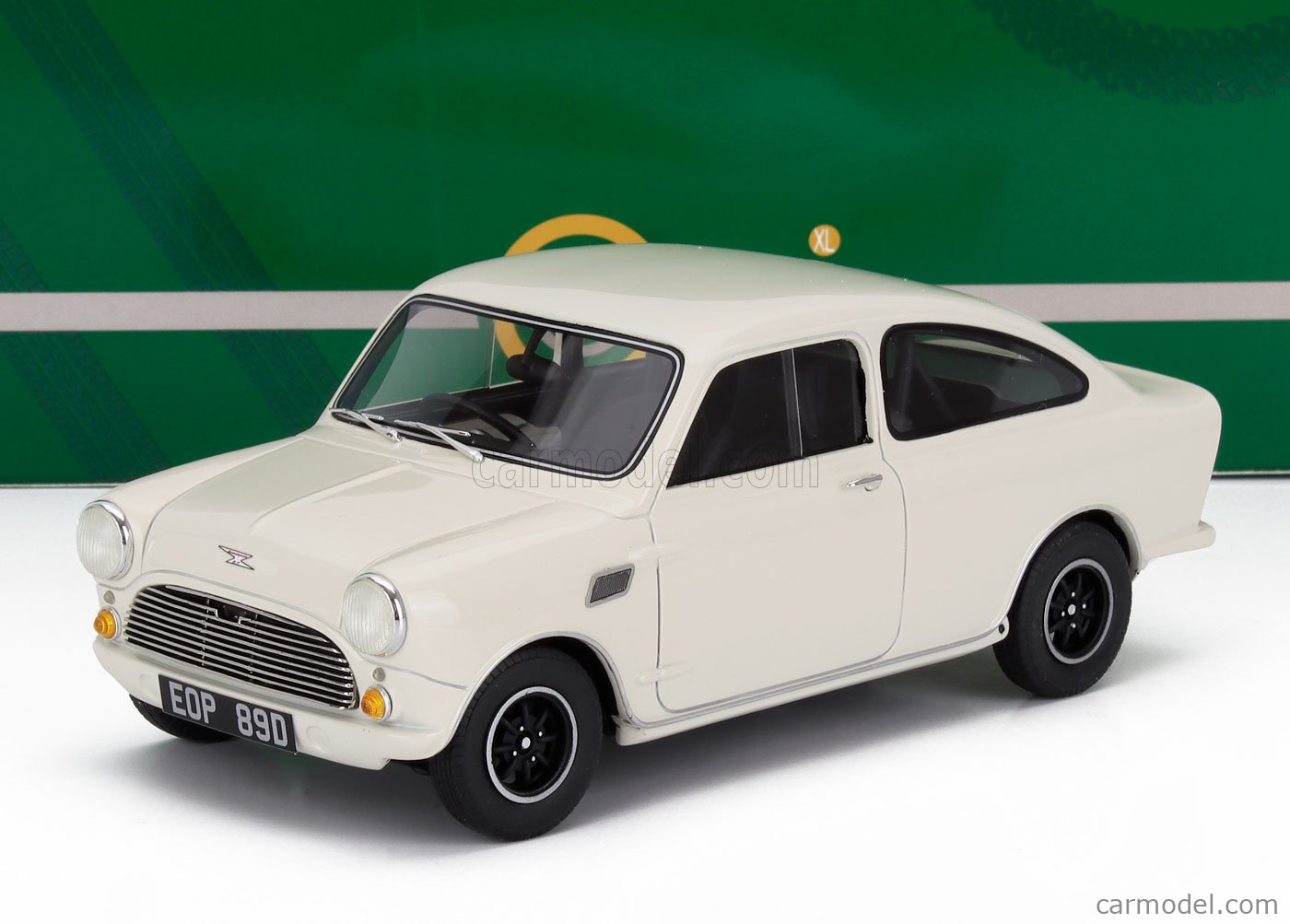 CULT-SCALE MODELS CML166-2 Escala 1/18 | MINI BROADSPEED 1966 WHITE
