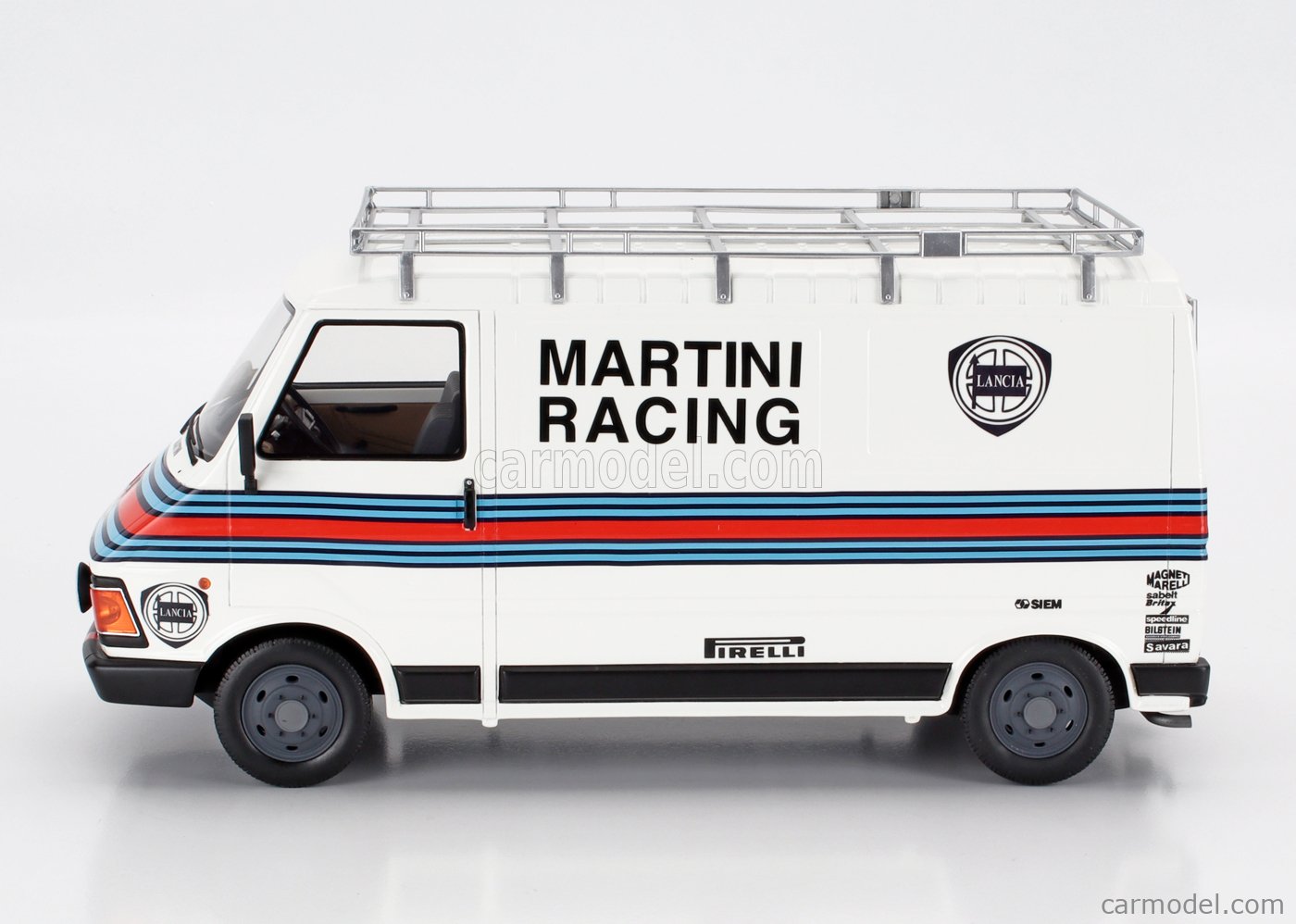 OTTO-MOBILE OT360 Scale 1/18 | LANCIA RALLY SET - 037 TEAM MARTINI ...