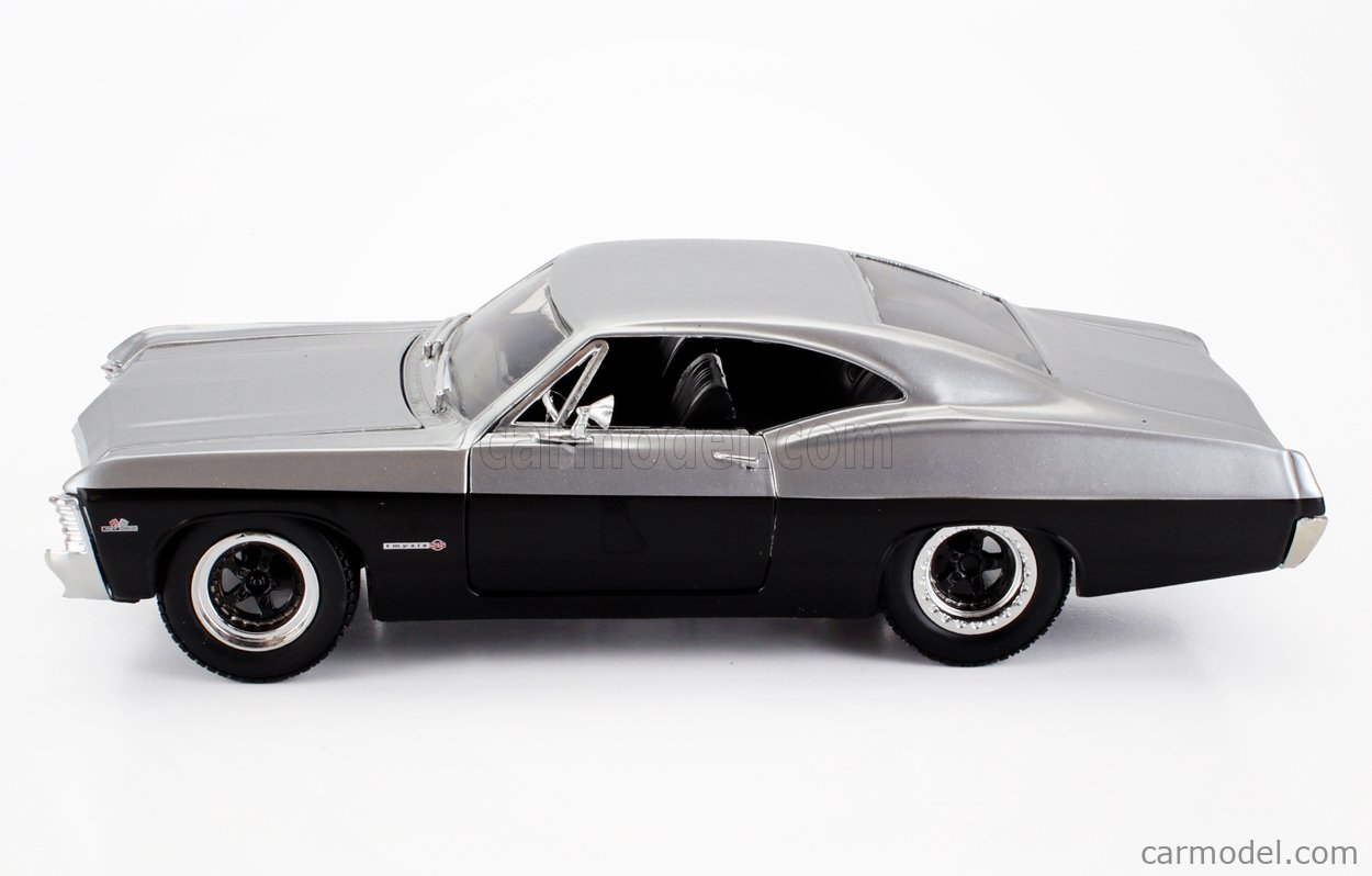 JADA 35217 Scale 1/24 | CHEVROLET IMPALA SS COUPE 1967 SILVER BLACK