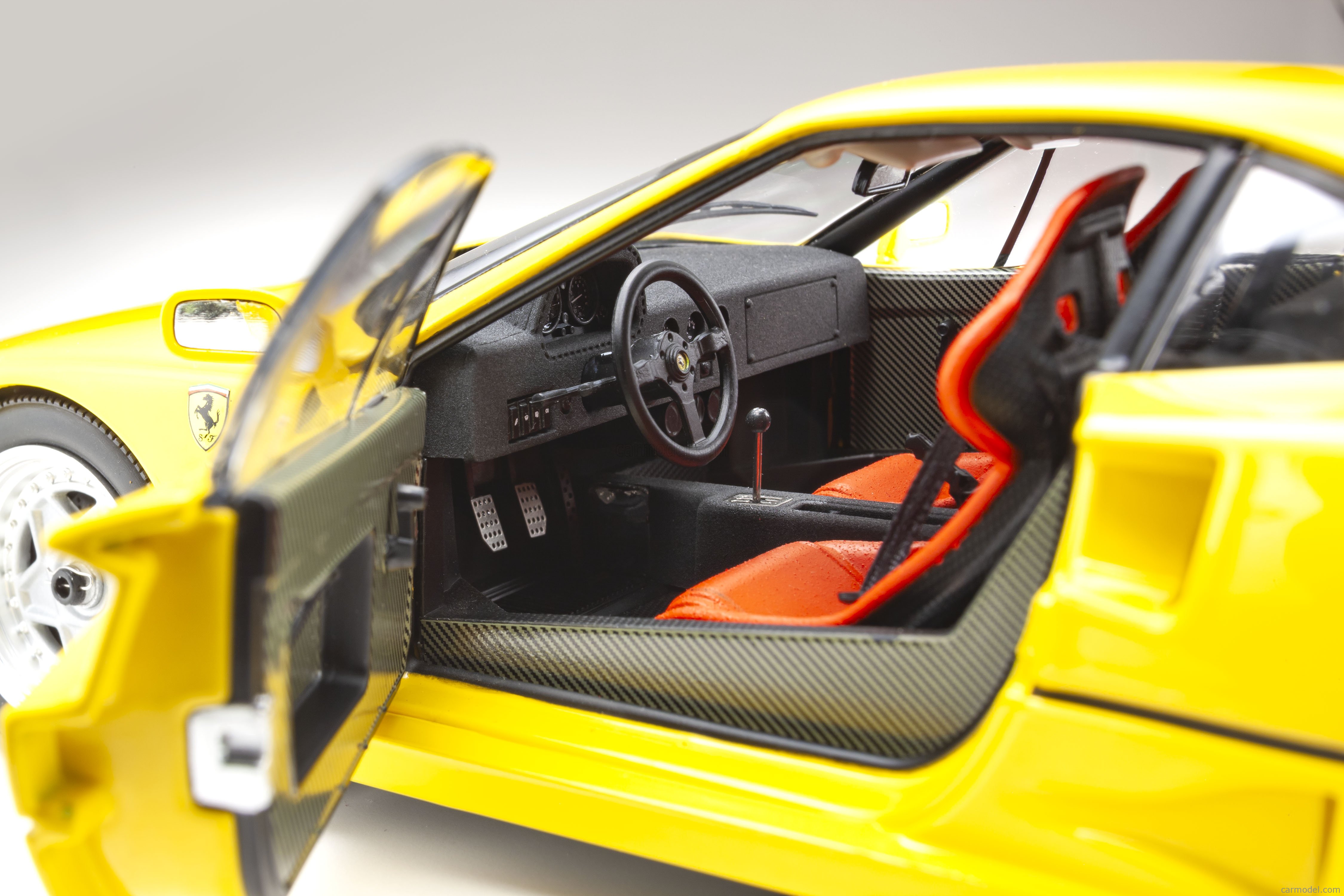 KYOSHO 08416Y Scale 1/18 | FERRARI F40 1987 YELLOW