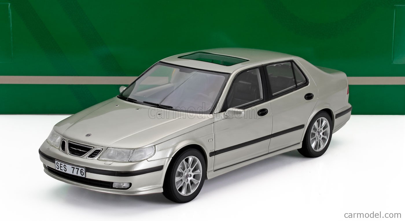 CULT-SCALE MODELS CML198-1 Scale 1/18 | SAAB 9-5 TURBO AERO 1998 SILVER MET