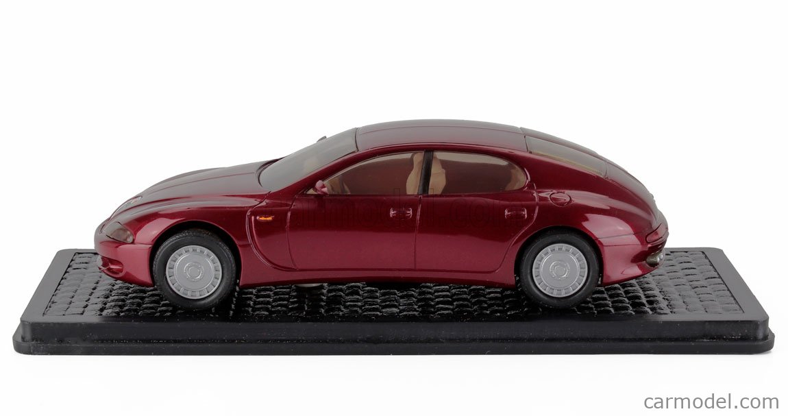 AQUAVIT 1100 Masstab: 1/43 | BUGATTI EB112 1993 RED MET