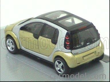 NEWRAY 19113 Масштаб 1/43 | SMART FORFOUR 2004 YELLOW MET