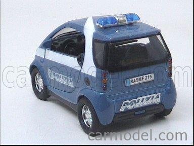 HEAVY METAL GO0980 Scale 1/18 | SMART POLIZIA (POLICE) BLUE