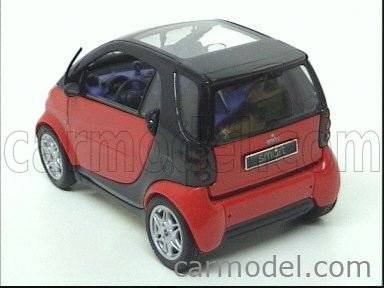 MAISTO 56044 Scale 1/18 | SMART FORTWO COUPE 1998 + CHANGING COLOURS ...