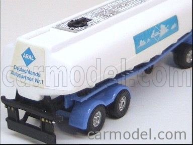 CORGI 1161 Scale 1/43 | FORD USA TRUCK ARAL TANKWAGEN VIOLET WHITE