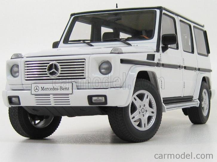 AUTOART 76103 Scala 1/18 | MERCEDES BENZ G-CLASS LWB WHITE