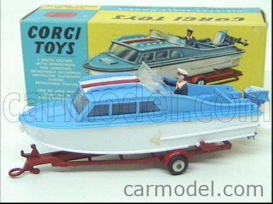 CORGI 104 Echelle 1/43 | TRAILER WITH DOLPHIN 20 CRUISER WHITE BLUE