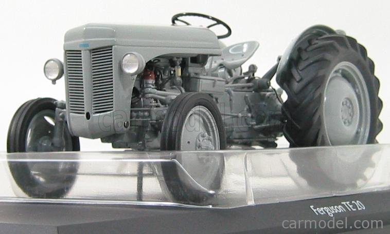 SCHUCO 00105 Scale 1/18 | FERGUSON TE20 TRACTOR GREY