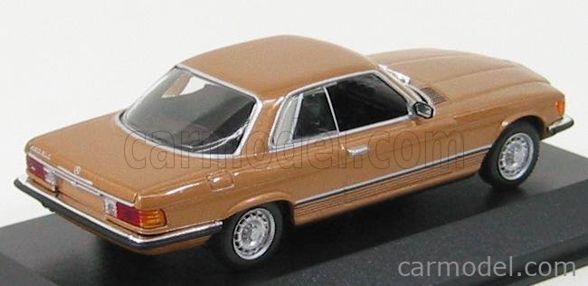 MINICHAMPS 430033425 Scale 1/43 | MERCEDES BENZ 450SLC 1974 GOLD MET