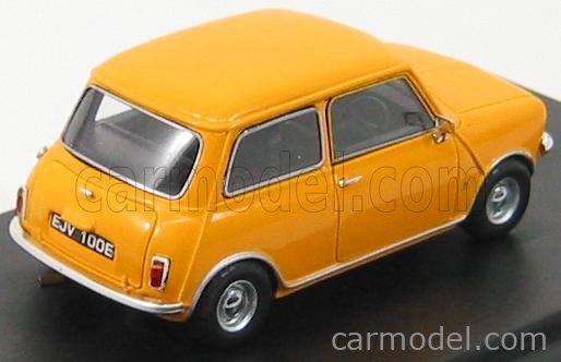 SPARK-MODEL S1503 Scale 1/43 | MINI CLUBMAN 1969 OCHRE
