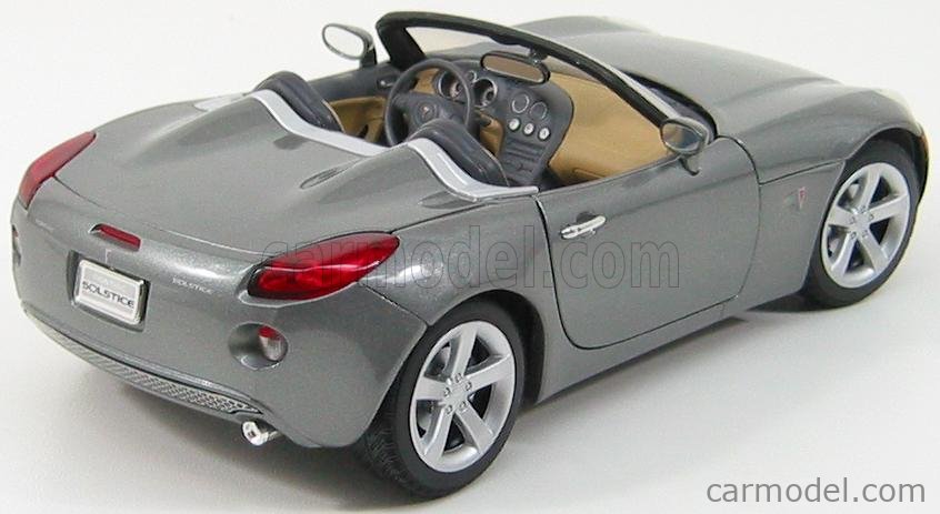 LUCKY-DIECAST LCD92678 Scale 1/18 | PONTIAC SOLSTICE SPIDER 2006 GREY MET