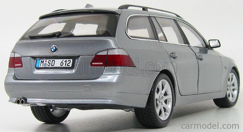 KYOSHO 80430308413 Scale 1/18 | BMW 5-SERIES TOURING E61 2004 GREY MET