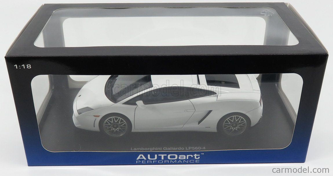 AUTOART 74587 Scale 1/18 | LAMBORGHINI GALLARDO LP560-4 2009 WHITE