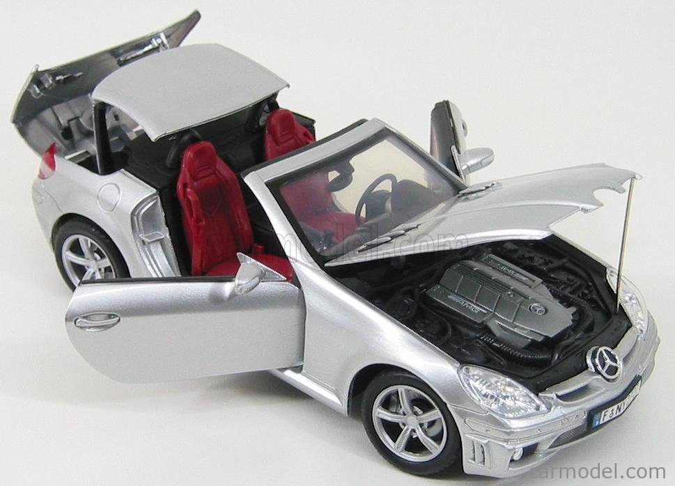 SOLIDO 118341 Масштаб 1/18 | MERCEDES BENZ SLK-CLASS SLK55 AMG 2005 SILVER