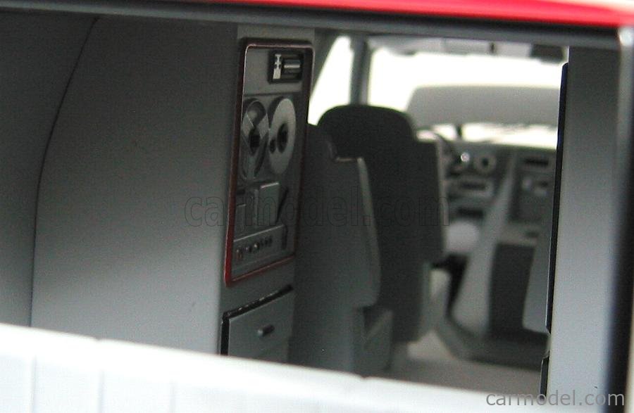 MATTEL HOT WHEELS V7439 Scale 1/18 | GMC VANDURA CARGO G-SERIES VAN - A ...