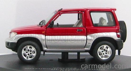VITESSE VMC068 Echelle 1/43 | MITSUBISHI SHOGUN PININ 1999 RED SILVER