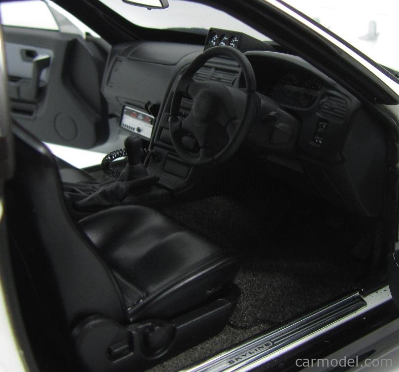 AUTOART 77327 Scale 1/18 | NISSAN SKYLINE GT-R (R33) JAPANESE POLICE ...