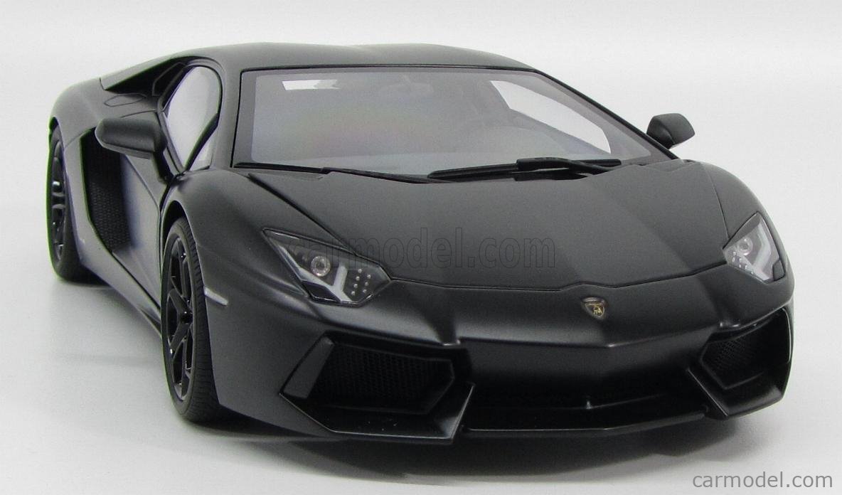 AUTOART 74661 Escala 1/18 | LAMBORGHINI AVENTADOR LP700-4 2011 MATT BLACK