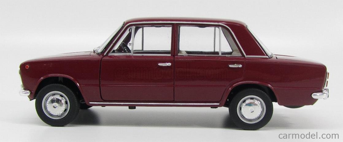 IST-MODELS IST18001MU Scale 1/18 | TOFAS FIAT 124 MURAT 1971 BORDEAUX