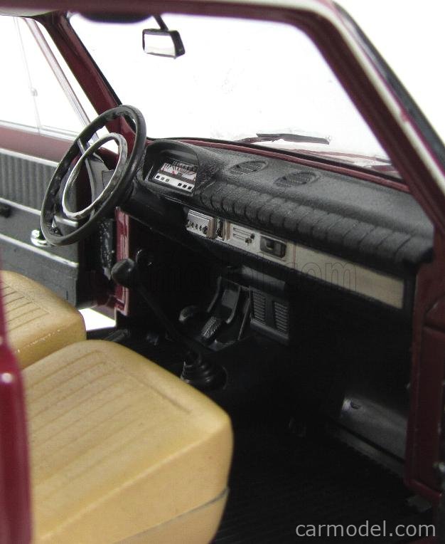 IST-MODELS IST18001MU Scale 1/18 | TOFAS FIAT 124 MURAT 1971 BORDEAUX