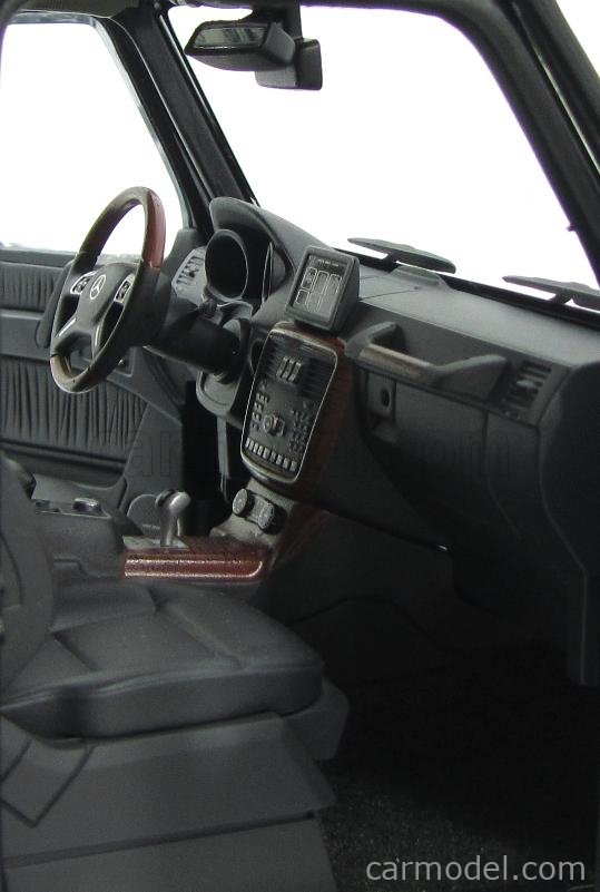 AUTOART 76216 Scale 1/18 | MERCEDES BENZ G-CLASS 500 V8 2012 BLACK