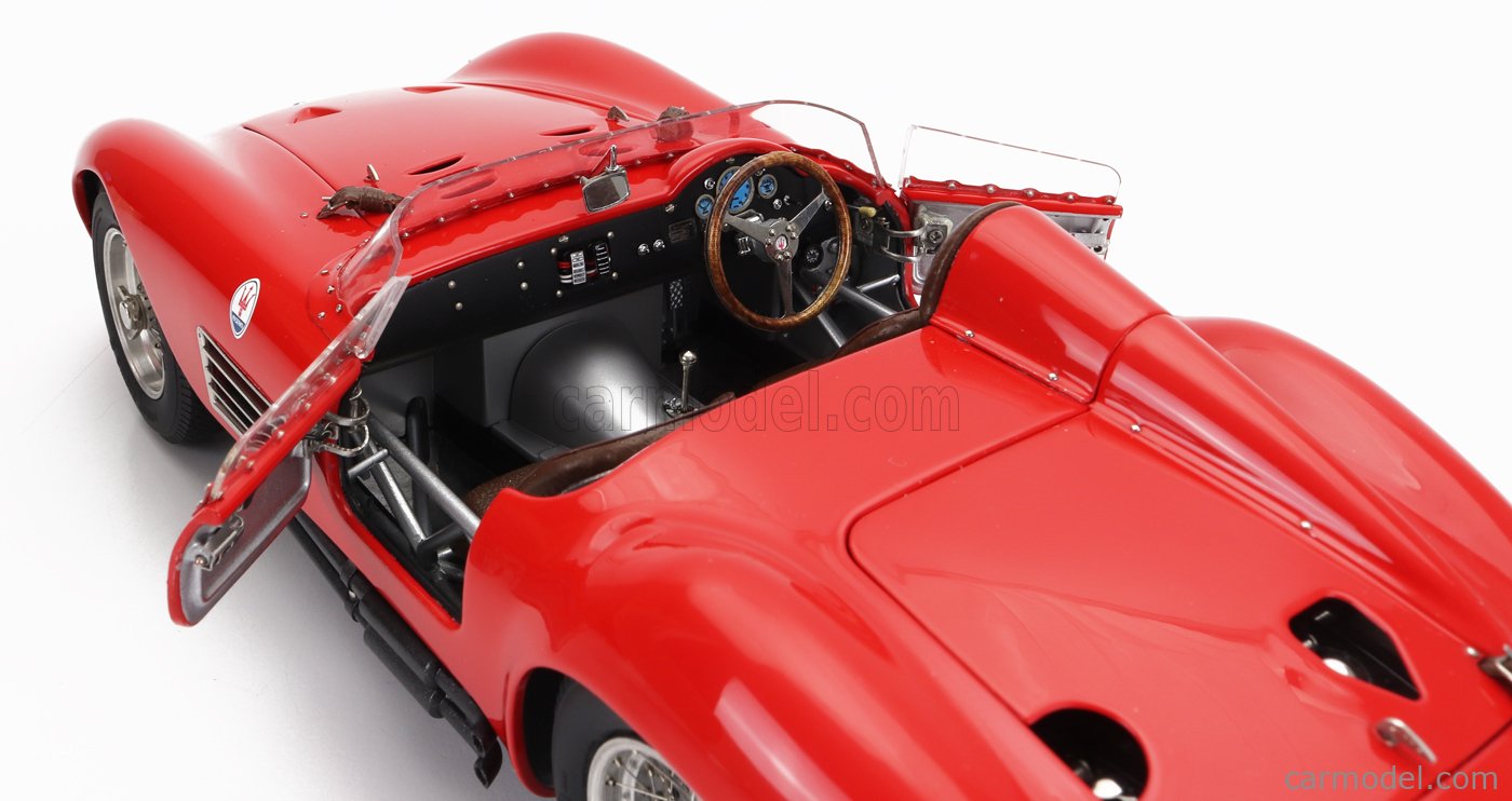 CMC M105 Scale 1/18 | MASERATI 300S SPIDER OPEN 1956 RED