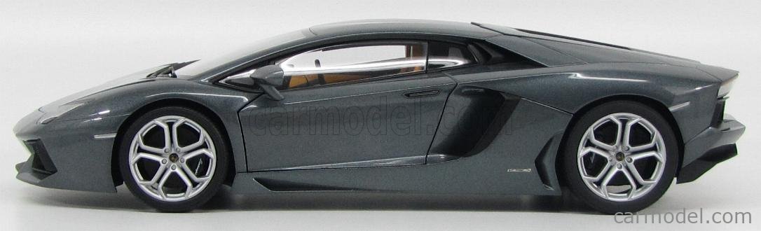 AUTOART 74662 Scale 1/18 | LAMBORGHINI AVENTADOR LP700-4 2011 GRIGIO ...