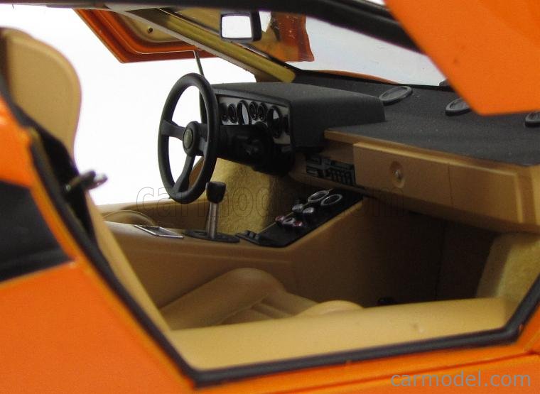 AUTOART 74647 Scale 1/18 | LAMBORGHINI COUNTACH LP400 1970 ORANGE