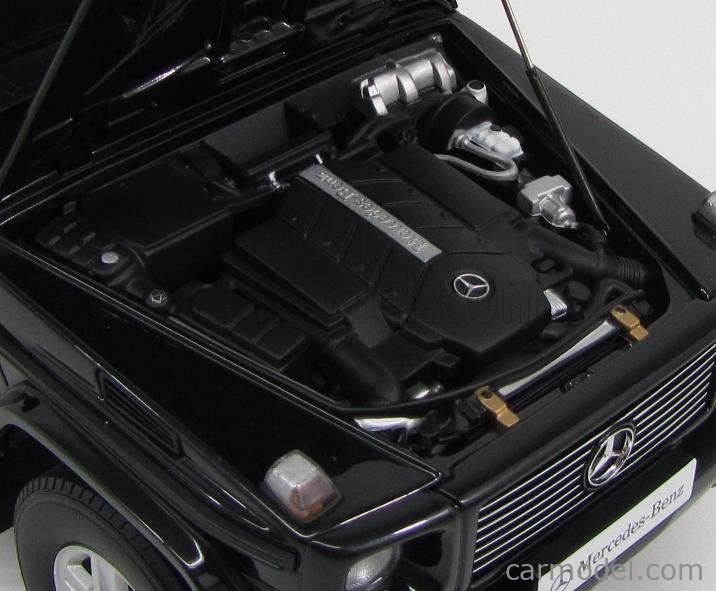 AUTOART 76111 Scale 1/18 | MERCEDES BENZ G-CLASS G500 V8 SWB 2013 BLACK MET