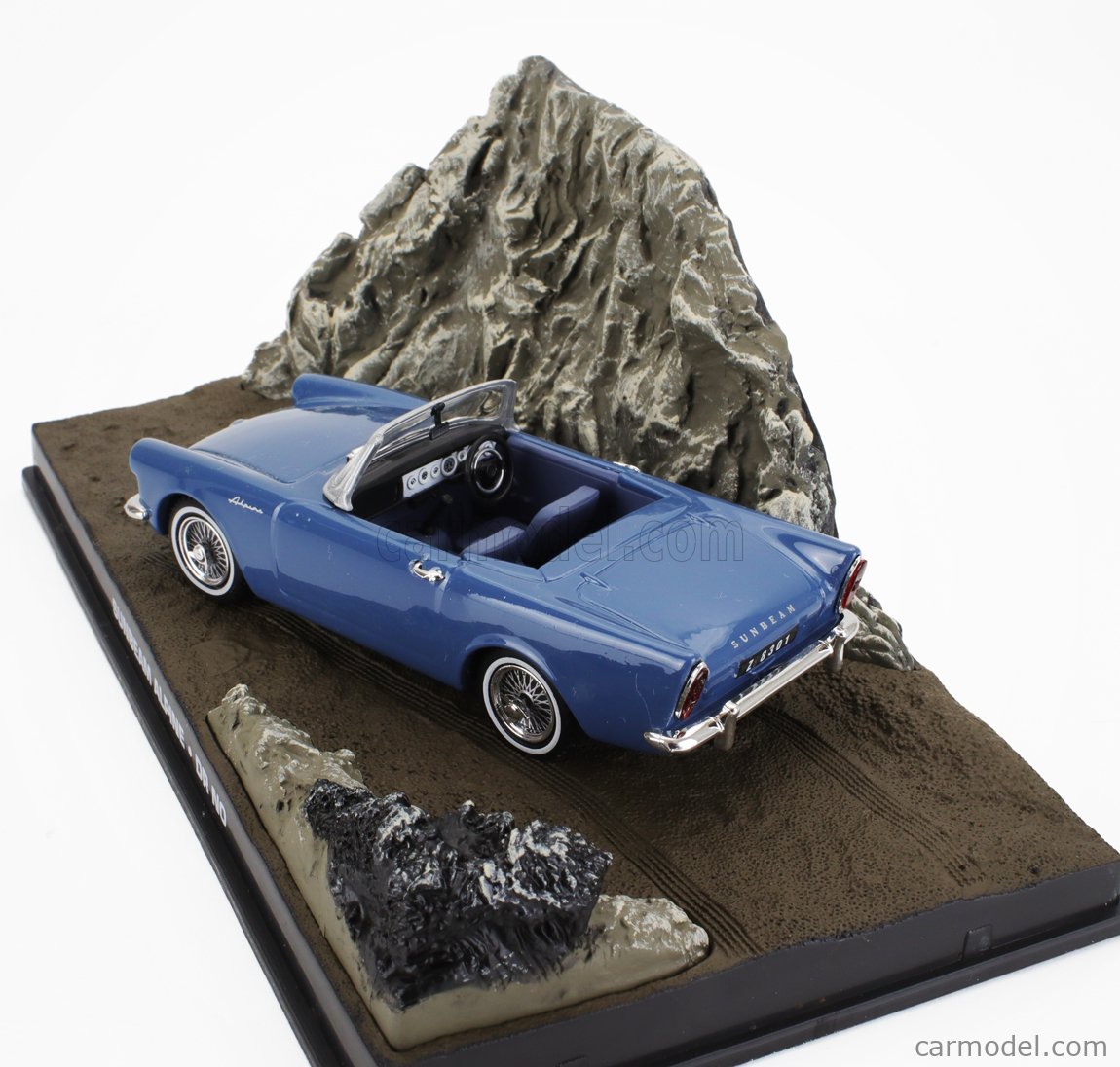 EDICOLA EAGBONDCOL074 Scale 1/43 | SUNBEAM ALPINE SPIDER - 007 JAMES ...
