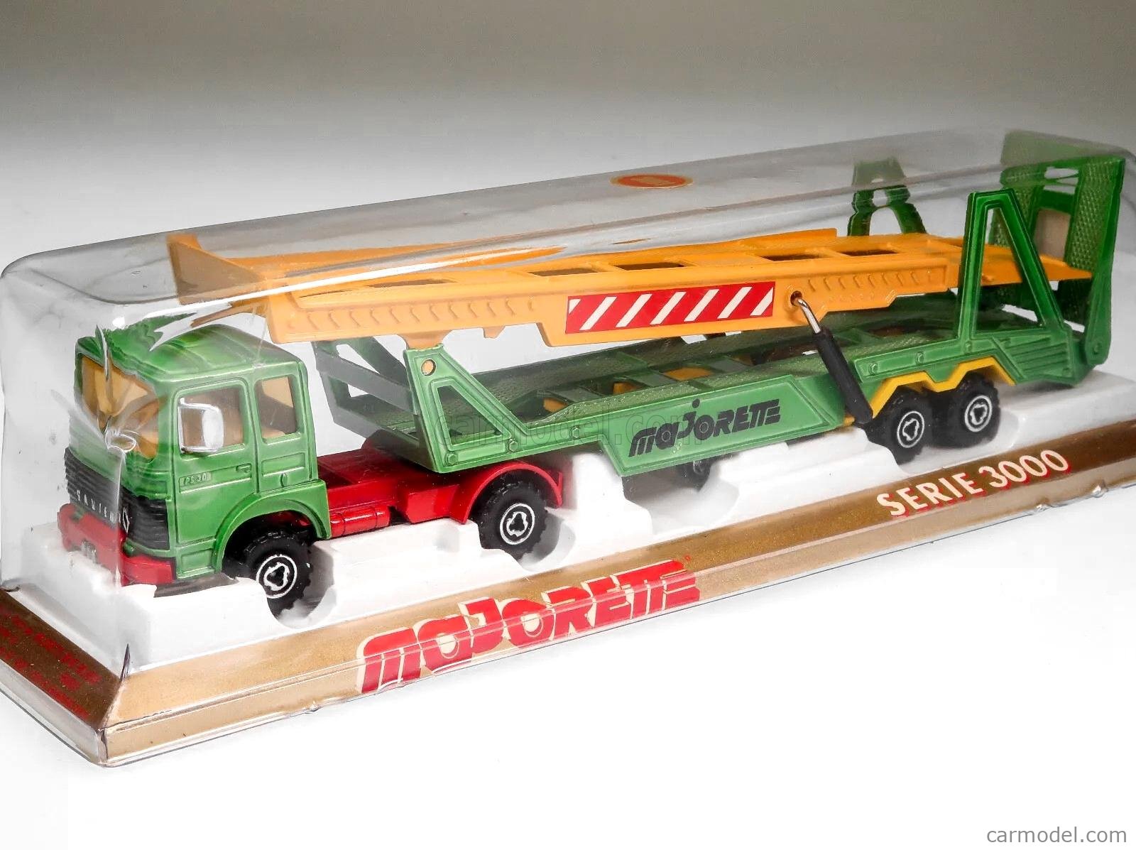 MAJORETTE 3061 Scale 1/50 | SAVIEM CAR TRANSPORTER TRUCK GREEN MET YELLOW