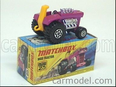 MATCHBOX 25 Scale 1/66 | MATCHBOX MOD TRACTOR PINK MET