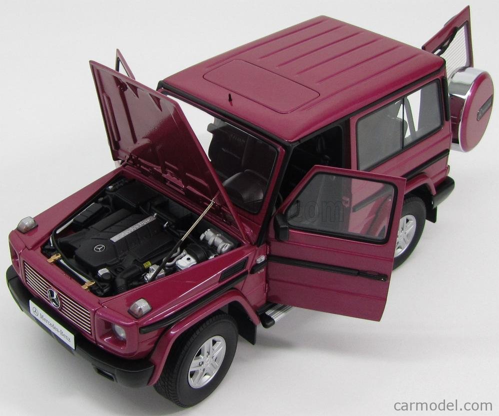 AUTOART 76113 Scale 1/18 | MERCEDES BENZ G-CLASS G500 V8 SWB 2013 RED
