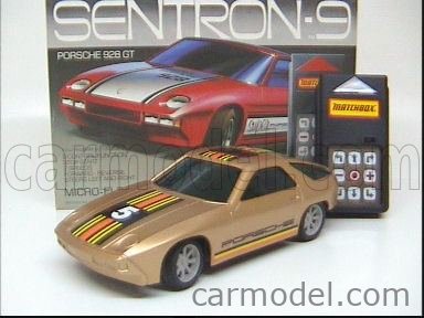 MATCHBOX PLAST CV2 Scale 1/20 | PORSCHE 928 GT SENTRON-9 GOLD MET