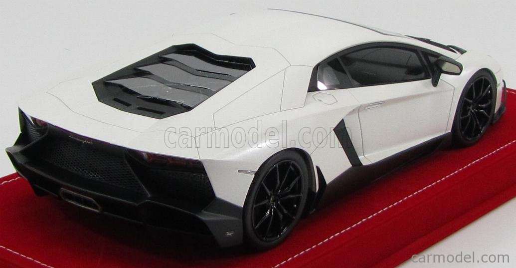MR-MODELS LAMBO011E Scale 1/18 | LAMBORGHINI AVENTADOR LP720-4 50th ...