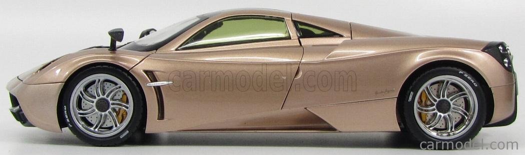 WELLY WE11007MBG Scale 1/18 | PAGANI HUAYRA 2012 LIGHT BROWN MET
