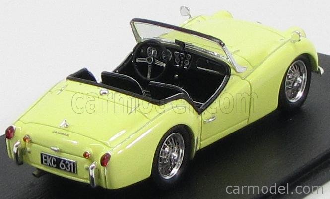 SPARK-MODEL S0518 Scale 1/43 | TRIUMPH TR3 A SPIDER 1960 LIGHT YELLOW