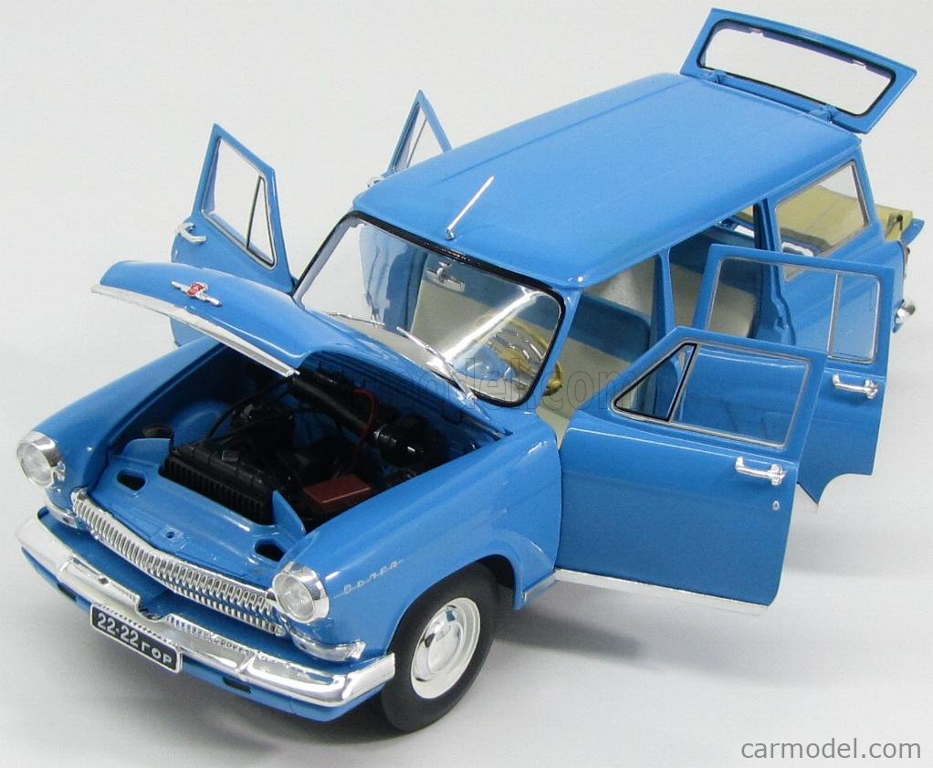 IST-MODELS IST18003BL Escala 1/18 | GAZ VOLGA 22V STATION WAGON 1967 BLUE