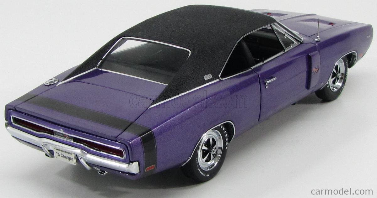 ERTL 39502 Scala 1/18 | DODGE CHARGER R7 HEMI 1970 VIOLET MET BLACK