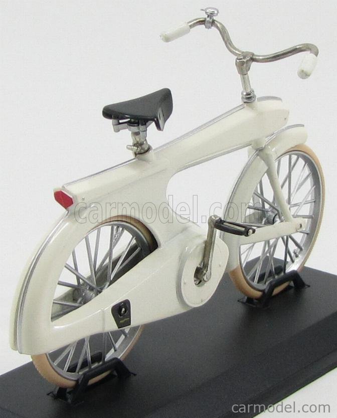 EDICOLA DLPBIC028 Scale 1/15 | BOWDEN 300 1960 IVORY