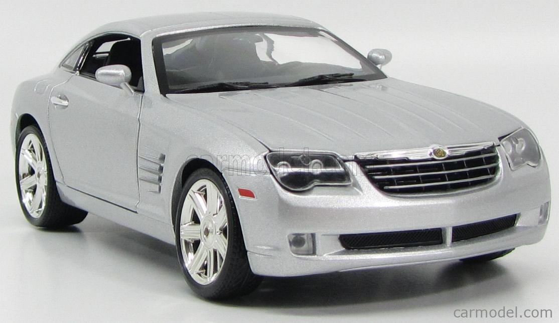 MAISTO 31140S Scale 1/18 | CHRYSLER CROSSFIRE COUPE 2005 SILVER