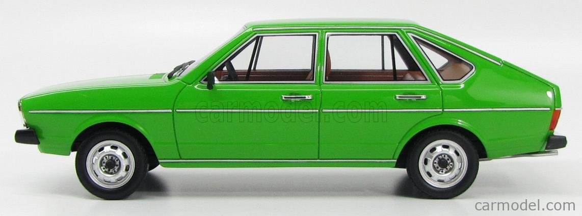 BoS-MODELS BOS010 Scale 1/18 | VOLKSWAGEN PASSAT TS 1973 GREEN