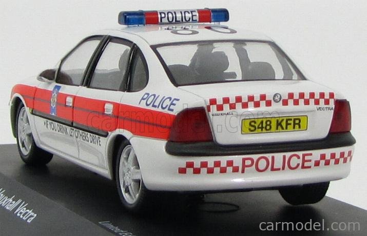 SCHUCO 04181 Scale 1/43 | VAUXHALL VECTRA POLICE LANCASHIRE UK 1997 WHITE