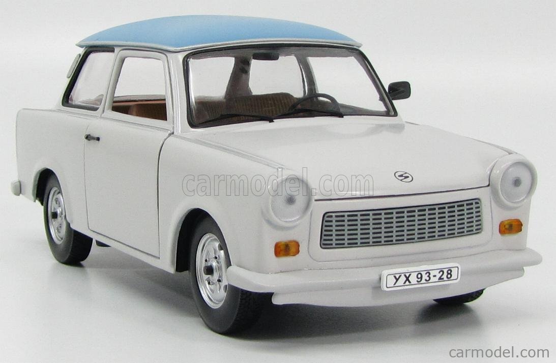 IST-MODELS CCC4285 Scale 1/18 | TRABANT 601S DE LUXE 1965 GREY LIGHT BLUE