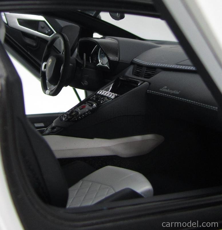 AUTOART 74683 Scale 1/18 | LAMBORGHINI AVENTADOR LP720-4 - 50th ...