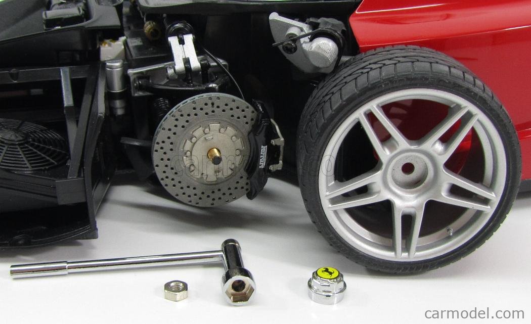 TAMIYA 23205 Echelle 1/12 | FERRARI ENZO FERRARI 2004 RED