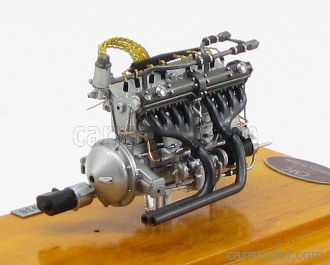CMC M131 Scale 1/18 | ALFA ROMEO MOTORE - ENGINE 8C 2900B SPECIALE ...